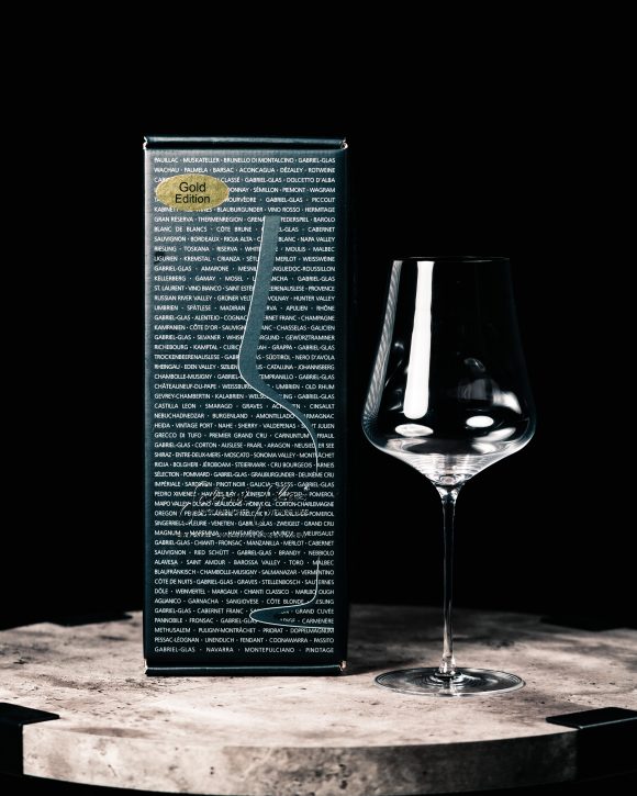 Universal Wine Glass - The Only Stemware You'll Ever Need - Ryan Vet